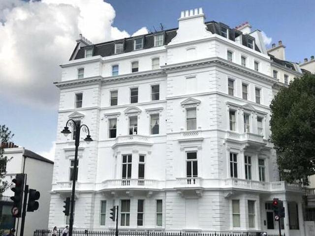 2 Bedroom Apartment For Sale In London