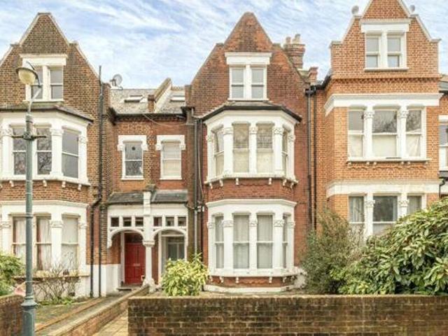 2 Bedroom Apartment For Sale In London
