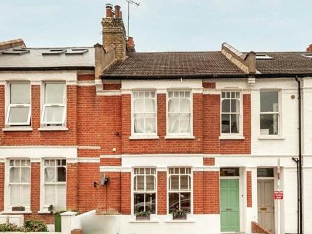 2 Bedroom Apartment For Sale In London
