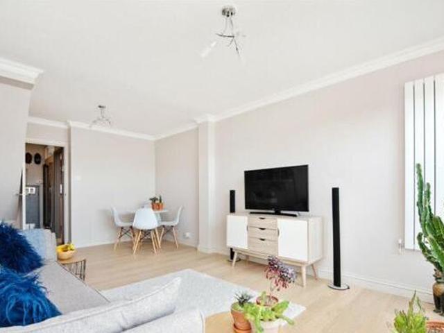 2 Bedroom Apartment For Sale In London