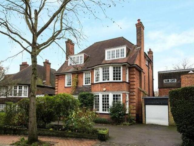 2 Bedroom Apartment For Sale In London