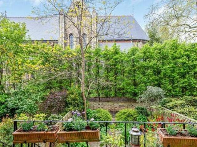 2 Bedroom Apartment For Sale In London