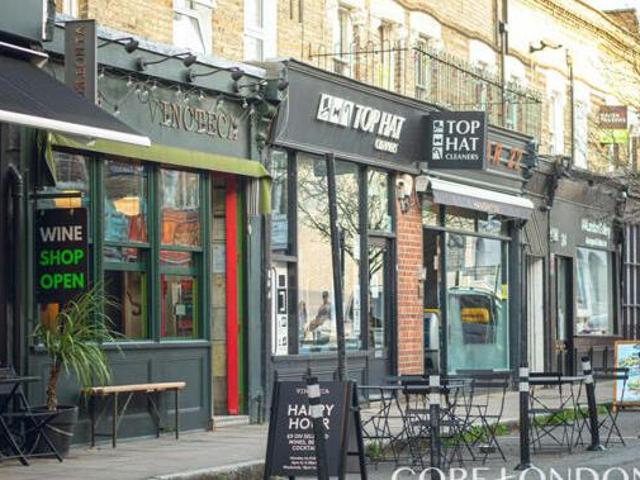 2 Bedroom Apartment For Sale In London
