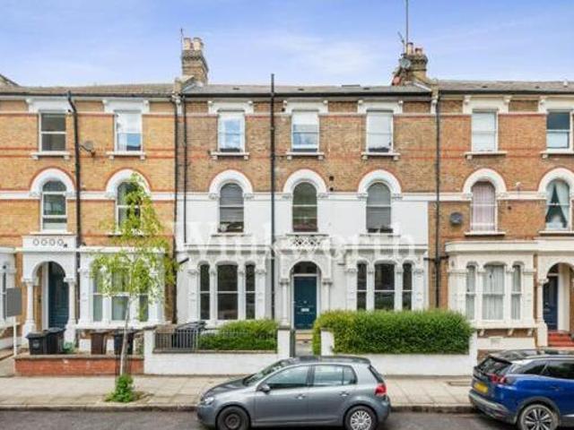 2 Bedroom Apartment For Sale In London