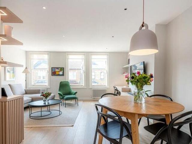 2 Bedroom Apartment For Sale In London