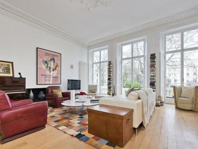 2 Bedroom Apartment For Sale In London, Uk