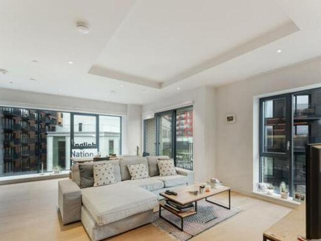 2 Bedroom Apartment For Sale In London City Island