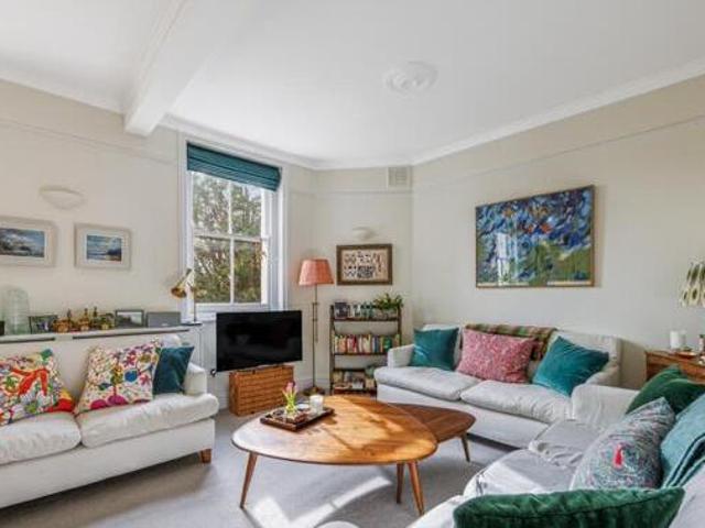 2 Bedroom Apartment For Sale In London, Greater London