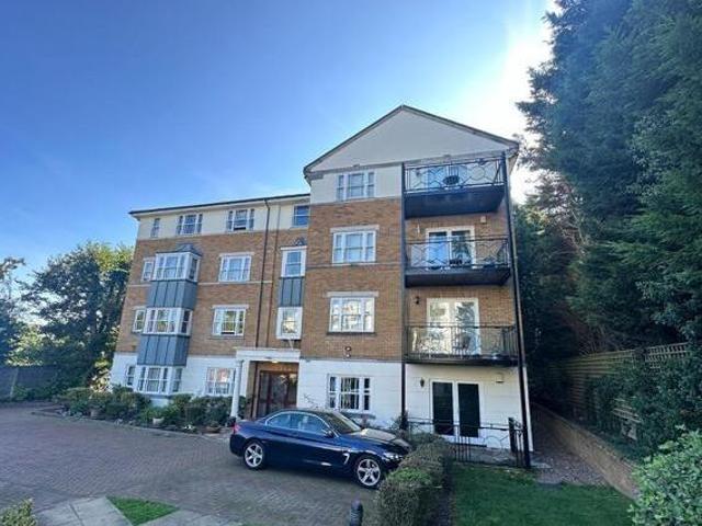 2 Bedroom Apartment For Sale In London, Greater London