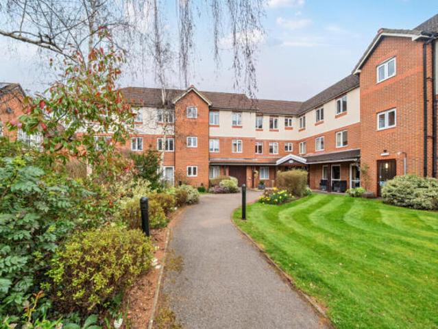 2 bedroom apartment for sale in London Road, Headington, Oxford, OX3