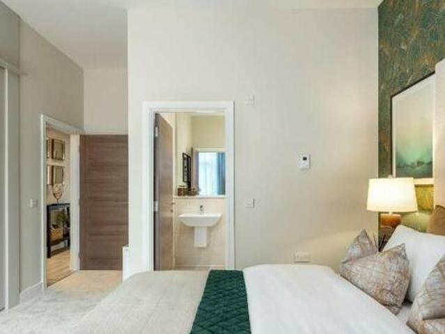 2 Bedroom Apartment For Sale In London Road, Liverpool