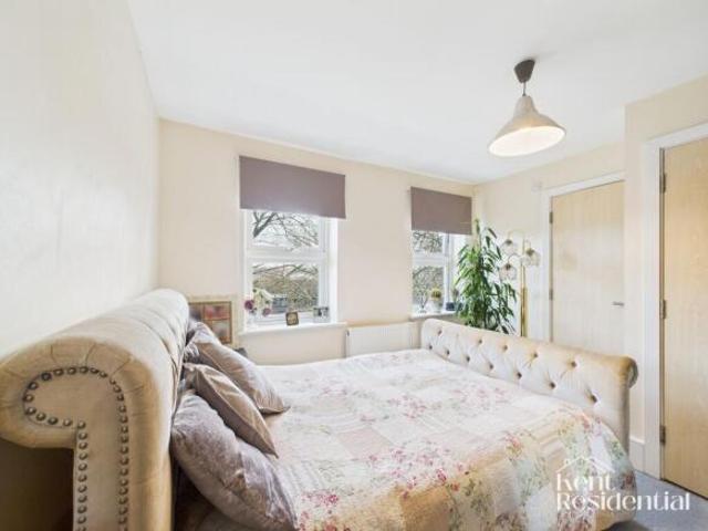 2 bedroom apartment for sale in London Road, Regalpoint Court, ME16
