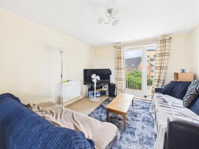 2 bedroom apartment for sale in Longhorn Avenue, Gloucester, Gloucestershire, GL1