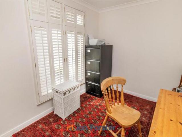 2 bedroom apartment for sale in Low Gosforth Court, Newcastle Upon Tyne, NE3