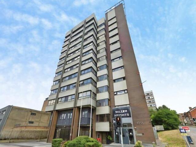 2 bedroom apartment for sale in Lower Stone Street, Maidstone, ME15