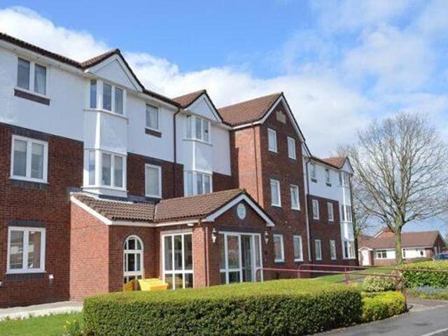 2 Bedroom Apartment For Sale In Lowton