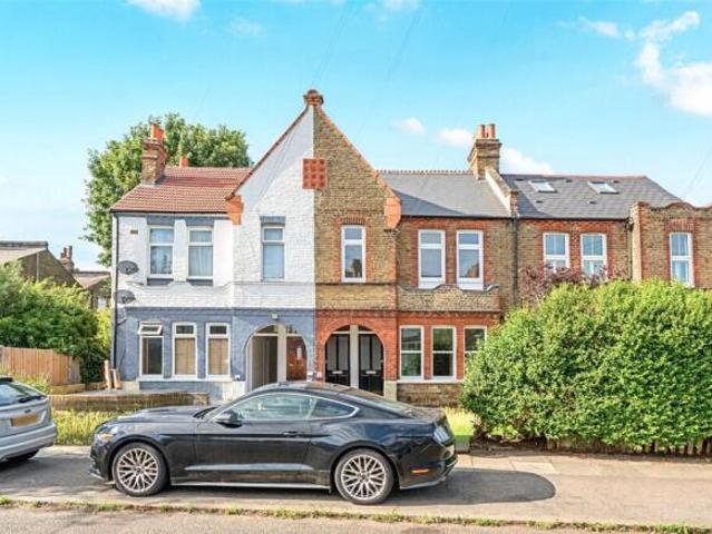 2 bedroom apartment for sale in Loxton Road, London, SE23
