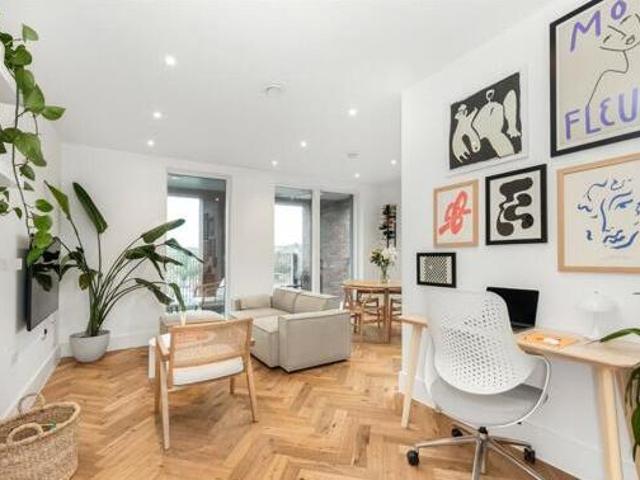 2 Bedroom Apartment For Sale In Purley