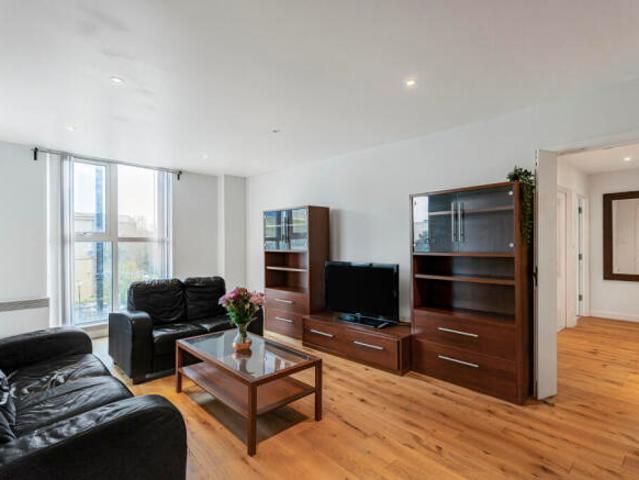 2 bedroom apartment for sale in Palmers Road, London, E2