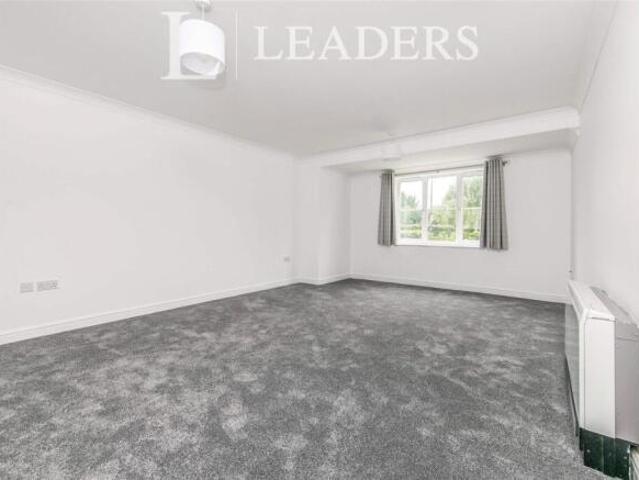 2 bedroom apartment for sale in Pashford Place, Ipswich, Suffolk, IP3