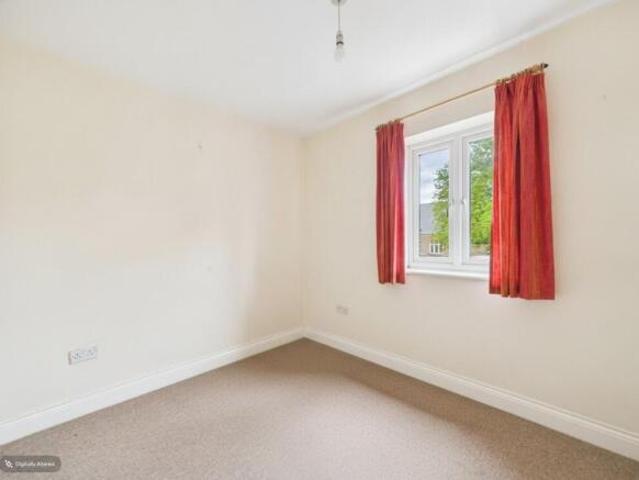 2 bedroom apartment for sale in Park Street, Slough, Berkshire, SL1