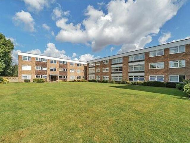2 Bedroom Apartment For Sale In Park View Road