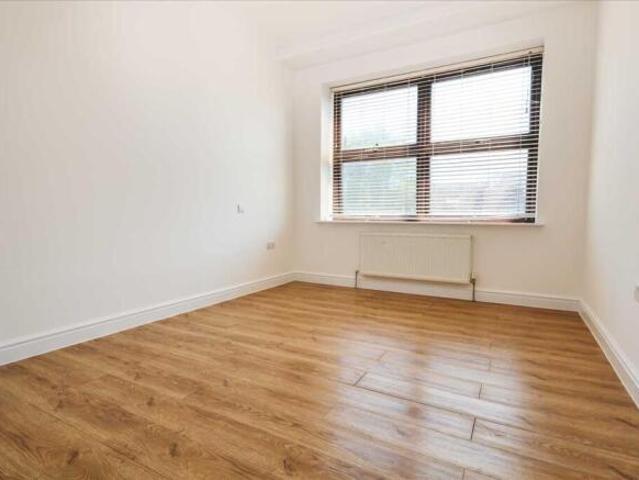 2 bedroom apartment for sale in Parliament House, St Laurence Way, Slough, SL1