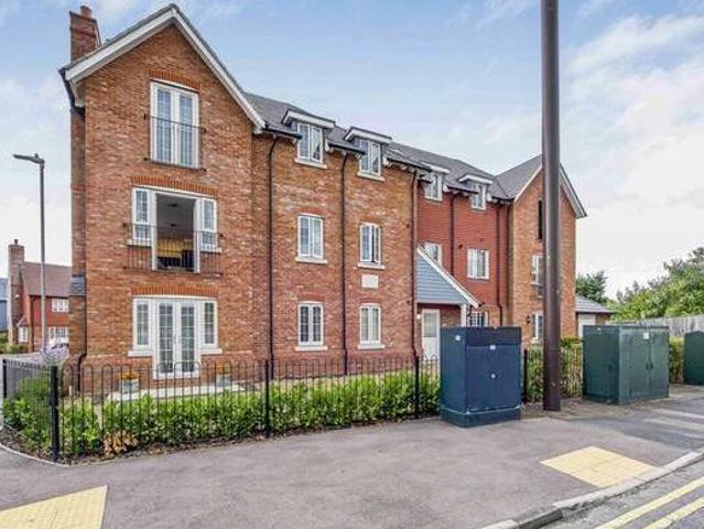 2 bedroom apartment for sale in Pearsall House Sevenoaks Kent TN15