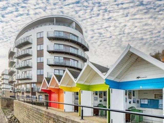 2 Bedroom Apartment For Sale In Peasholm Gap