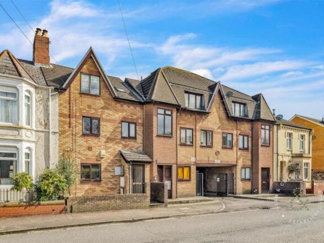 2 bedroom apartment for sale in Pembroke Mews, Clive Road, Canton, CF5