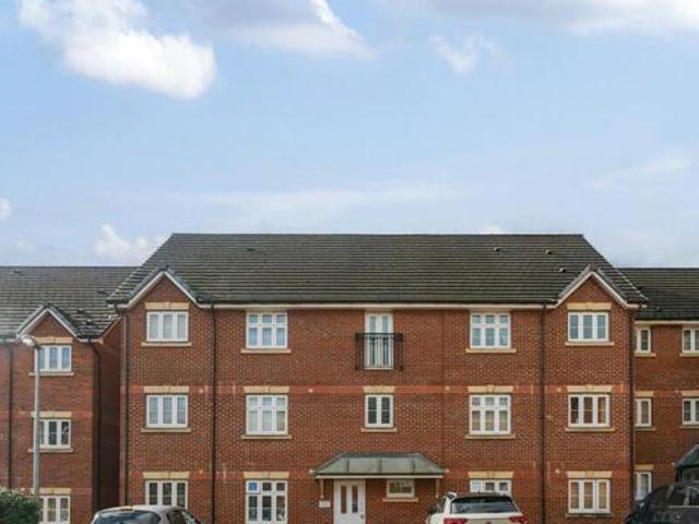 2 Bedroom Apartment For Sale In Pendlebury