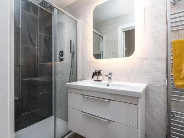 2 bedroom apartment for sale in Penylan Road, Penylan, Cardiff, CF23
