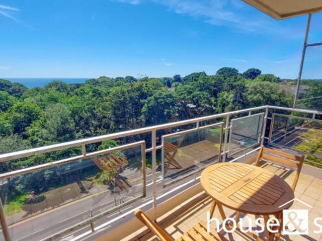 2 bedroom apartment for sale in Pet Friendly, Sea View Apartment, Chine Crescent Road, Bournemouth, BH2