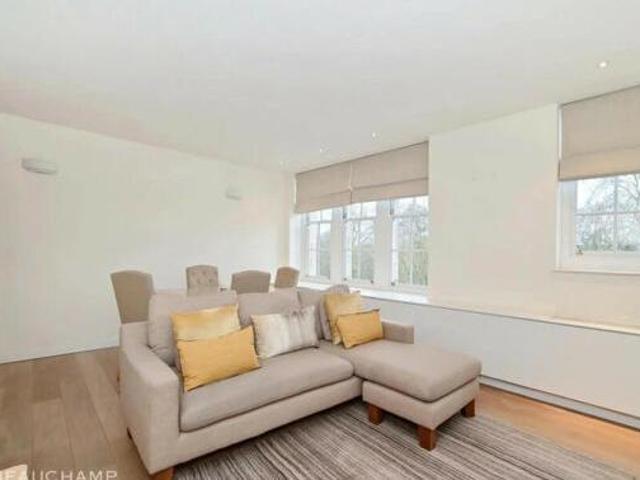 2 Bedroom Apartment For Sale In Piccadilly