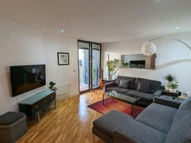 2 Bedroom Apartment For Sale In Piccadilly Place