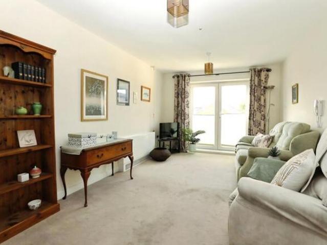2 bedroom apartment for sale in Pilley Lane, Cheltenham, Gloucestershire, GL53