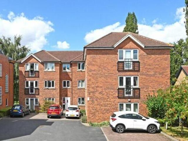2 Bedroom Apartment For Sale In Pinsent Court, York