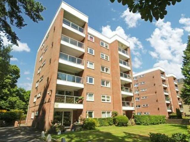 2 Bedroom Apartment For Sale In Poole, Dorset