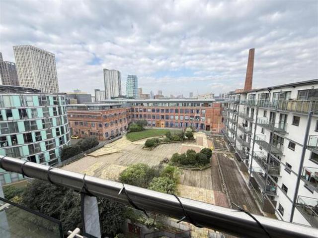 2 bedroom apartment for sale in Pollard Street, Manchester, M4