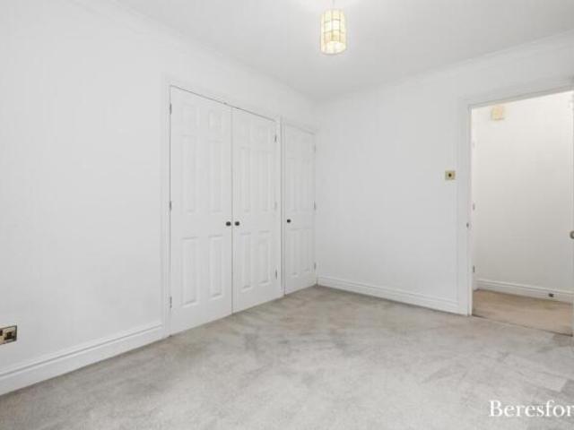 2 bedroom apartment for sale in Poplar Drive, Hutton, CM13