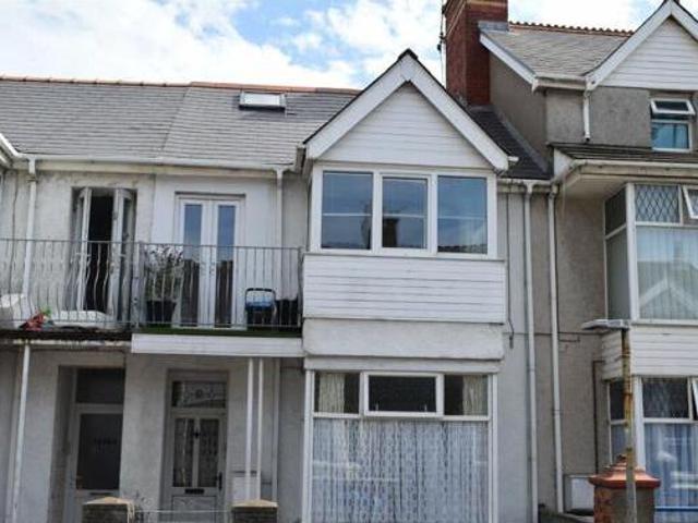 2 Bedroom Apartment For Sale In Porthcawl