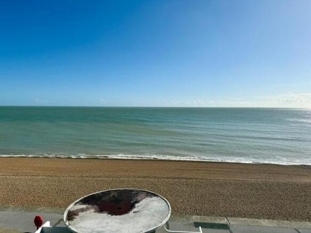 2 bedroom apartment for sale in Prince William Court, The Marina, Deal, Kent, CT14