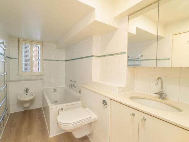 2 bedroom apartment for sale in Prince Albert Road, St John's Wood, London, NW8