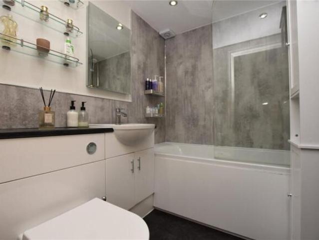 2 bedroom apartment for sale in Priestley Manor, Peel Street, Morley, Leeds, West Yorkshire, LS27