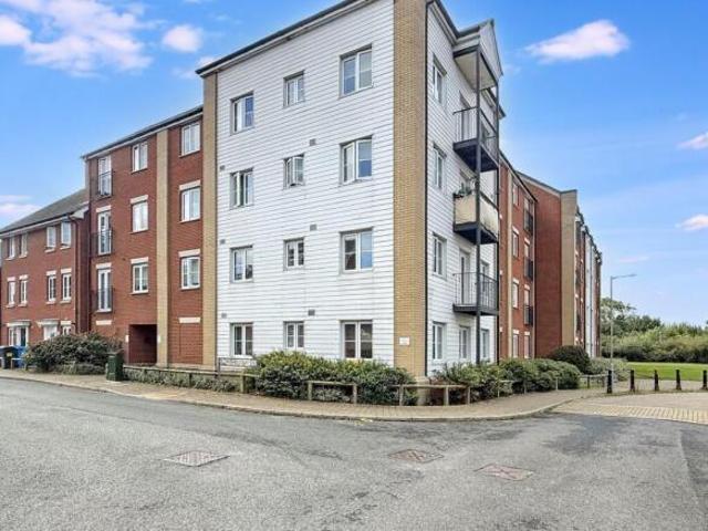 2 bedroom apartment for sale in Provan Court, Ipswich, IP3