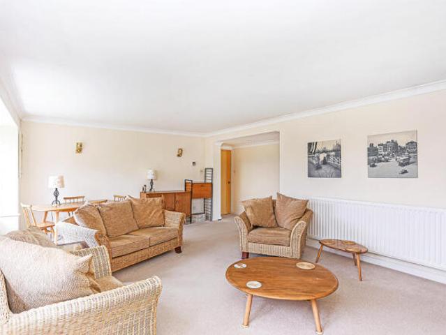 2 bedroom apartment for sale in Queens Court, Alderham Close, Solihull, B91