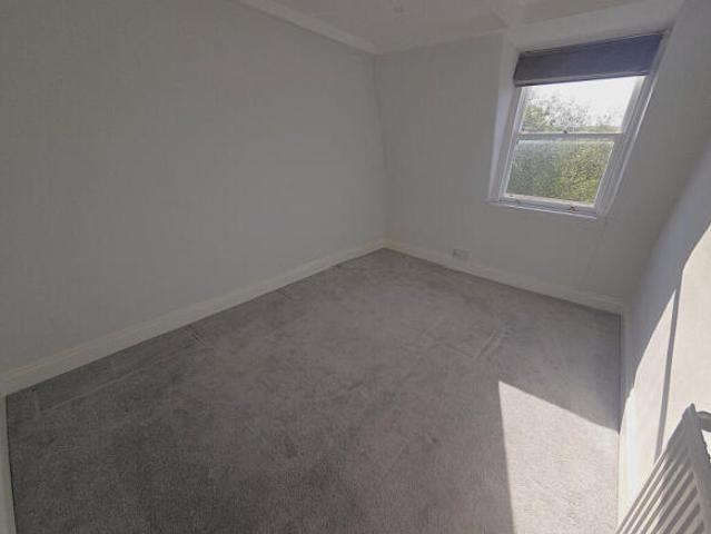 2 bedroom apartment for sale in Queens Parade, Bath, BA1