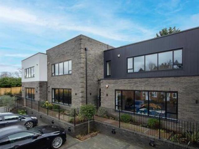 2 Bedroom Apartment For Sale In Quickley Lane