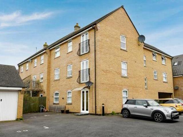 2 Bedroom Apartment For Sale In Rugby
