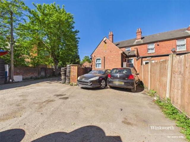 2 bedroom apartment for sale in Russell Street, Reading, Berkshire, RG1
